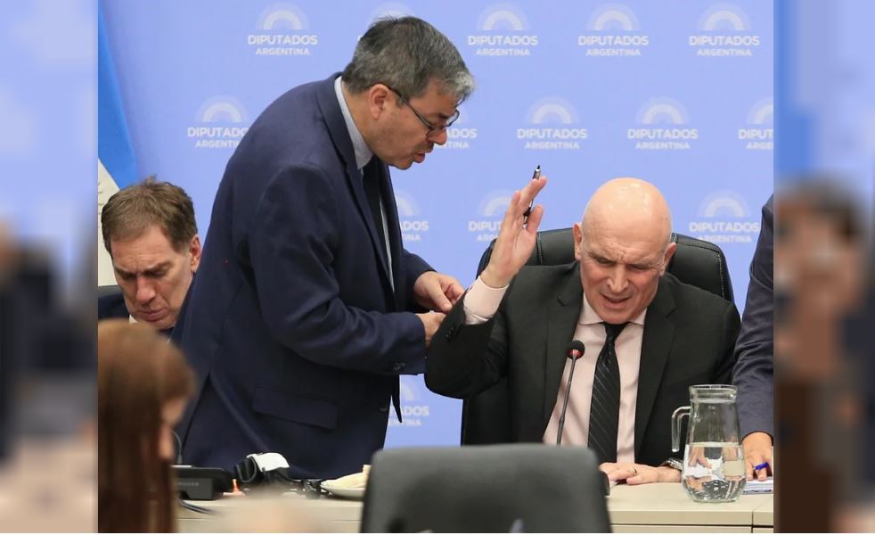 El Paquete Fiscal Del Gobierno Logró Dictamen Y Se Votará En Conjunto